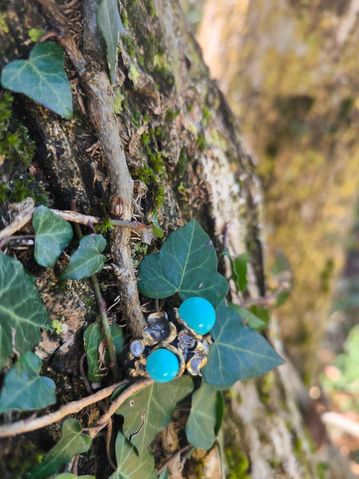 Anello in Argento 925 Brunito con Oro 24k, Turchesi Naturali e Topazi ...